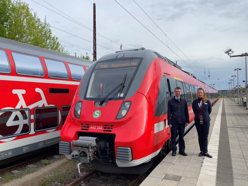 Mobilitätsoffensive des Landes: RE50 zwischen Rostock und Neustrelitz ...
