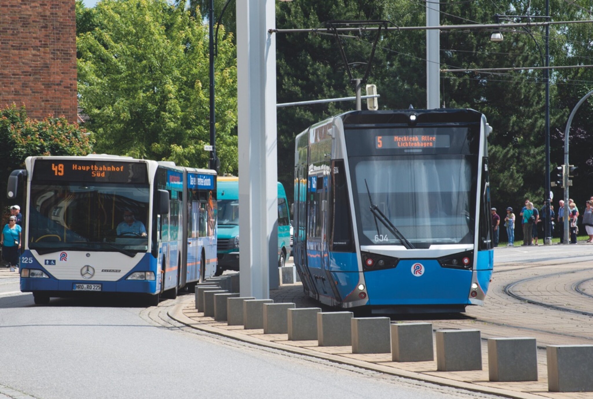Zuwendungen für die Grunderneuerung des Straßenbahnnetzes in Rostock ...